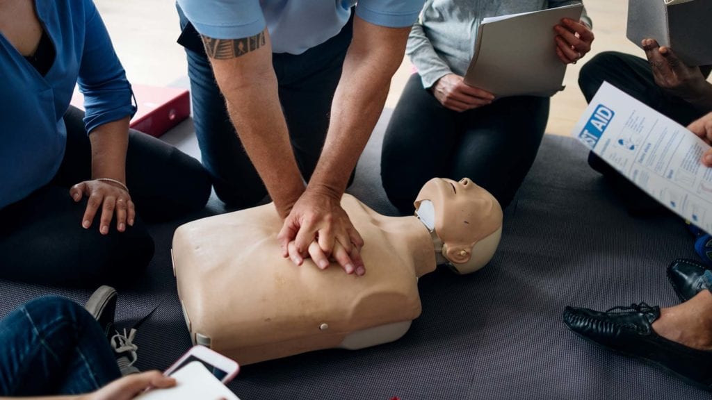 Red Cross Classes in Sun Prairie, WI for Lifeguards & Babysitters